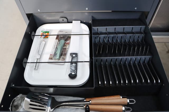 UEV 14 | Conqueror Off Road